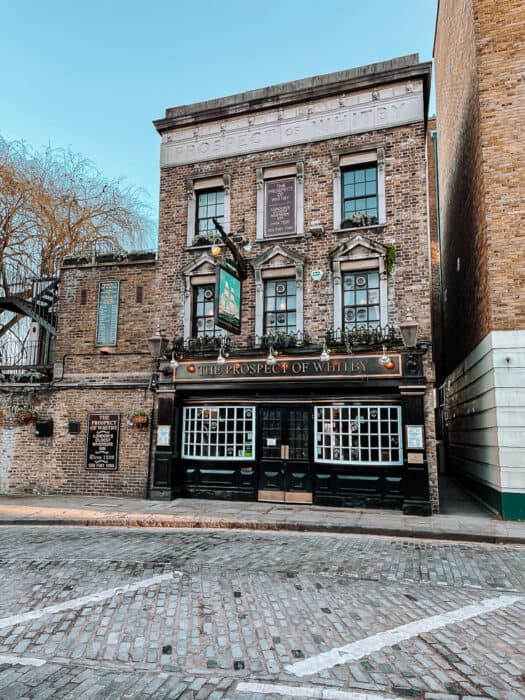 The Ultimate Local's Wapping Guide: Best Things to do - Travel and Squeak